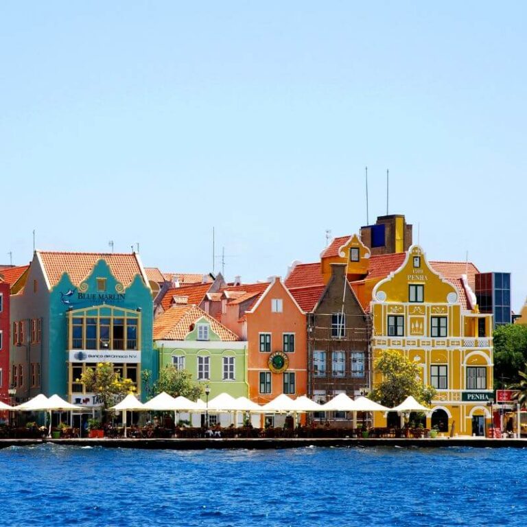 Guia de viagem - Curaçao - Marilia dos Anjos Travel